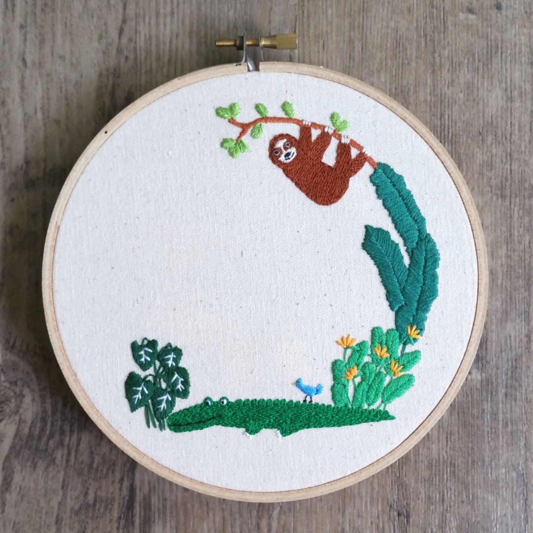 Jungle-themed Hoop Door Hanger personalised Embroidery. Hand Embroidery ...