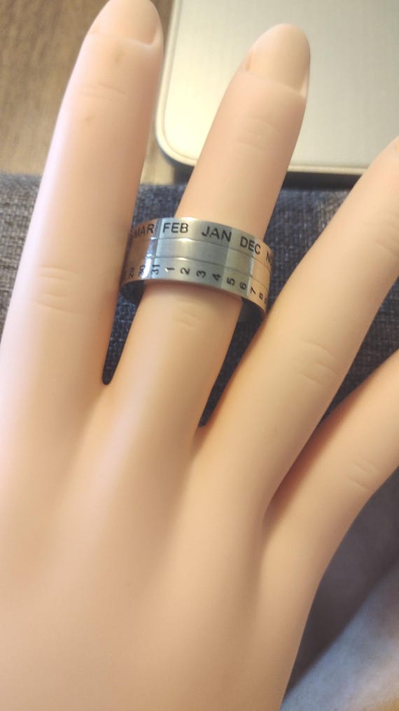 Vintage Turn Ring with Months and Numbers - Gem