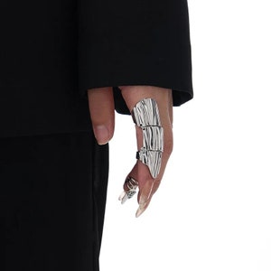 Vintage Cyberpunk Mechanical Opening Armour Ring Gothic Joint Metal ...