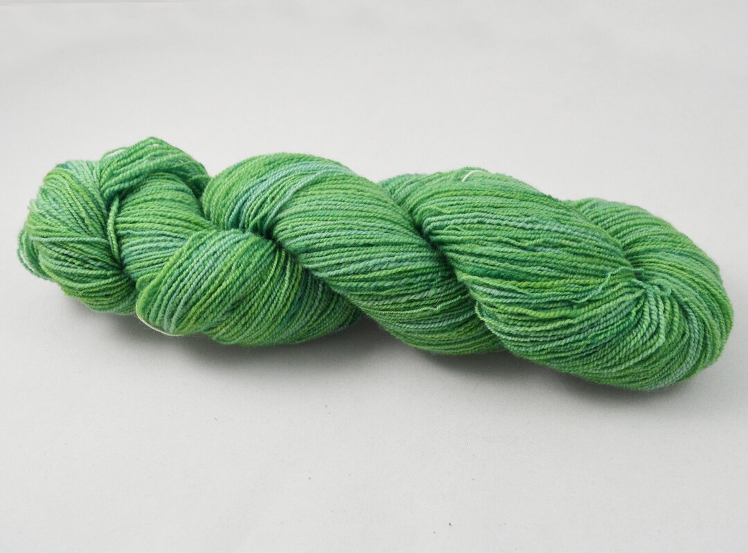 Green Green Grass Handspun Yarn Cormo Heavy Lace - Etsy