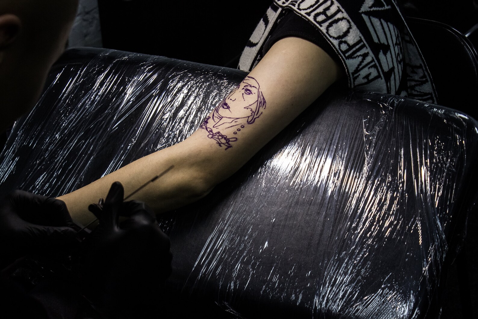 Original Tattoo Arm Rest XL Pillow Size 50x37cm From GG Workshop Tattoo ...