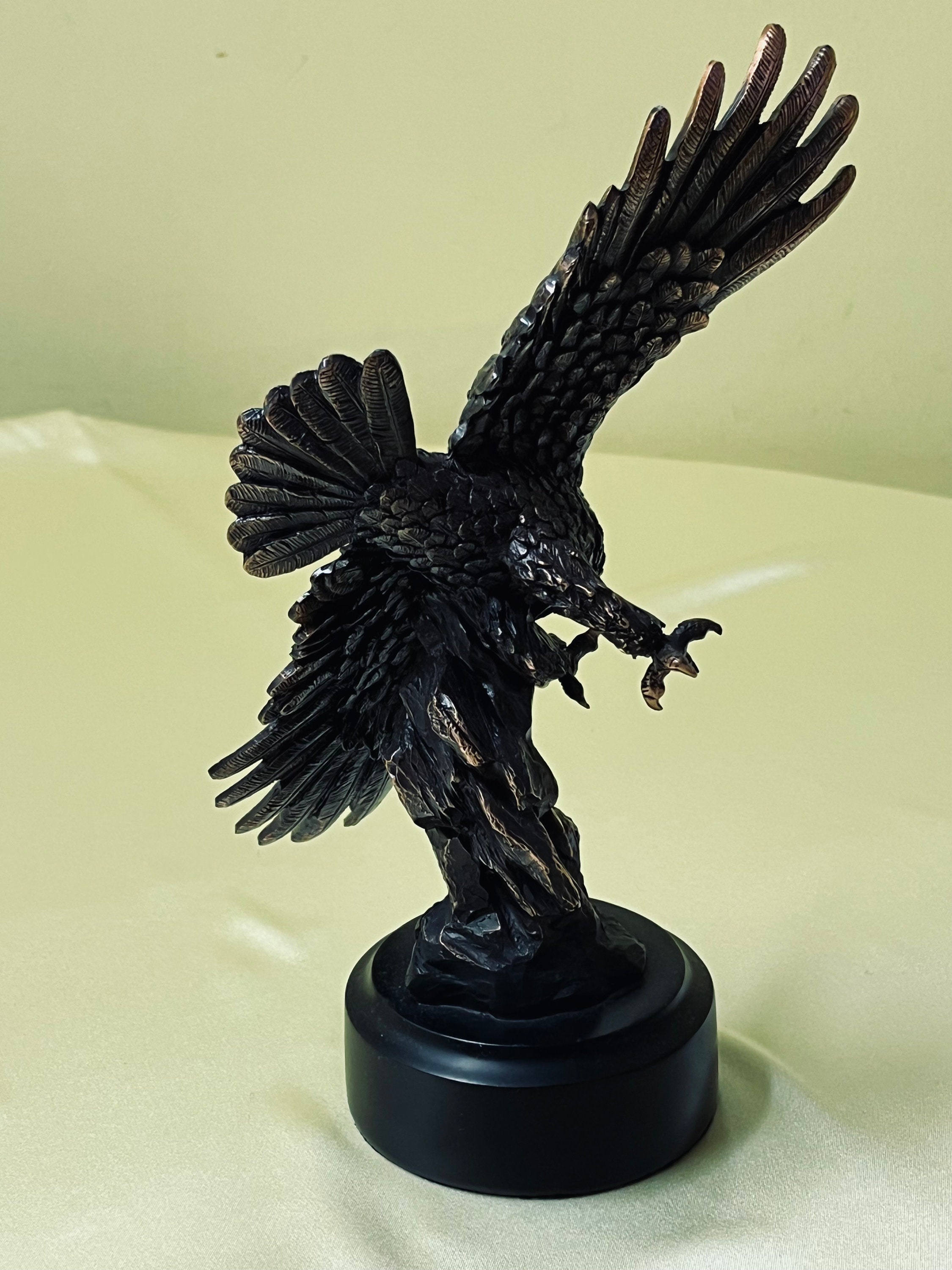 Bronze/resin EAGLE STATUE flying Bird - Etsy