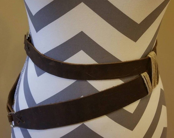 Star Wars Rey's Belt, Holster, and Bracer From the Last Jedi or the ...