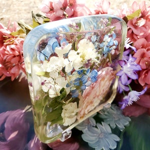Wedding Bouquet Preservation: Resin Flower Keepsake - Etsy