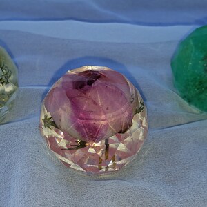 Red Pink Rose Resin Paperweight! A Thoughtful Gift for a Loved One ...