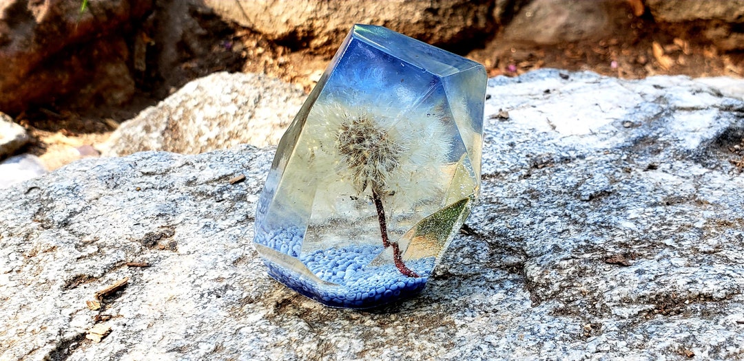 Dandelion Crystal Paperweight. Dandelion Paperweights. Flowers ...