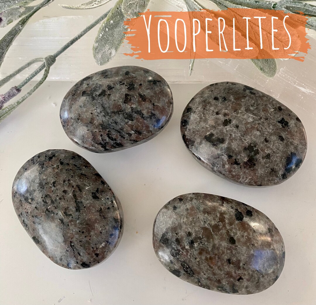 YOOPERLITES! Michigan. Powerful “glow in the Dark” Stones. Uvlight ...