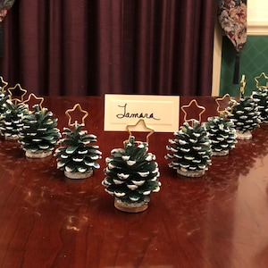 Christmas Tree Place Card Holder, Hand Painted, Pine Cone Table ...