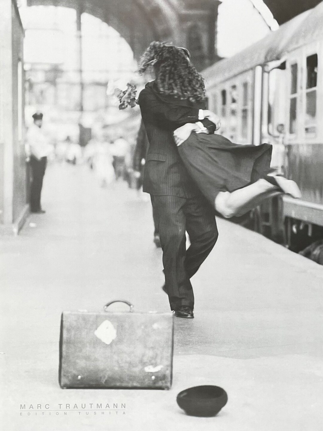 Marc Trautmann Exhibition Poster Loving Couple Train - Etsy