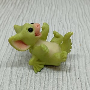 Roly Poly the Whimsical World of Pocket Dragons 2002 2003 Real Musgrave ...