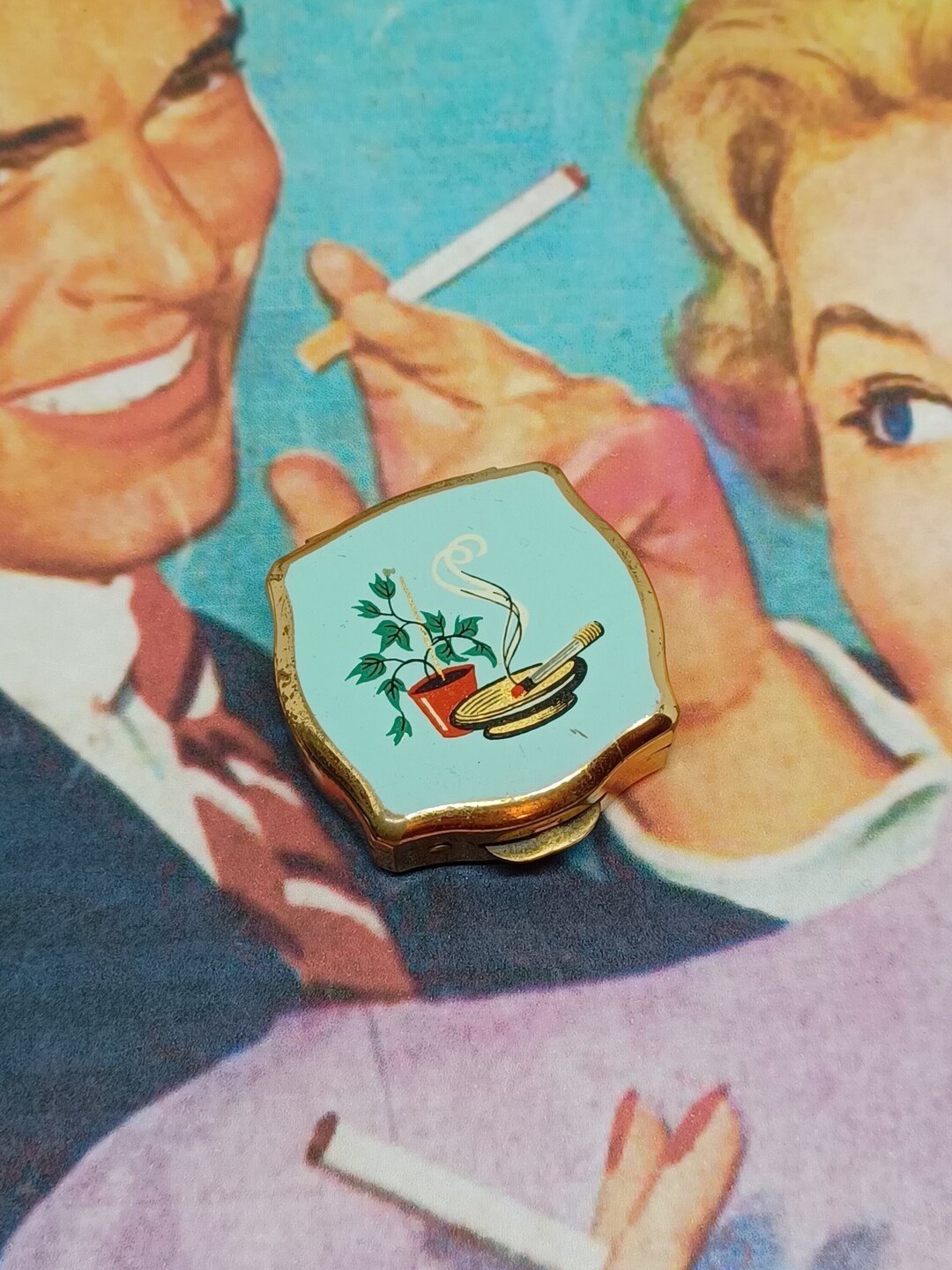 Stratton Mini Ashtray Blue Enamel With a Cigarette Smoking in an ...
