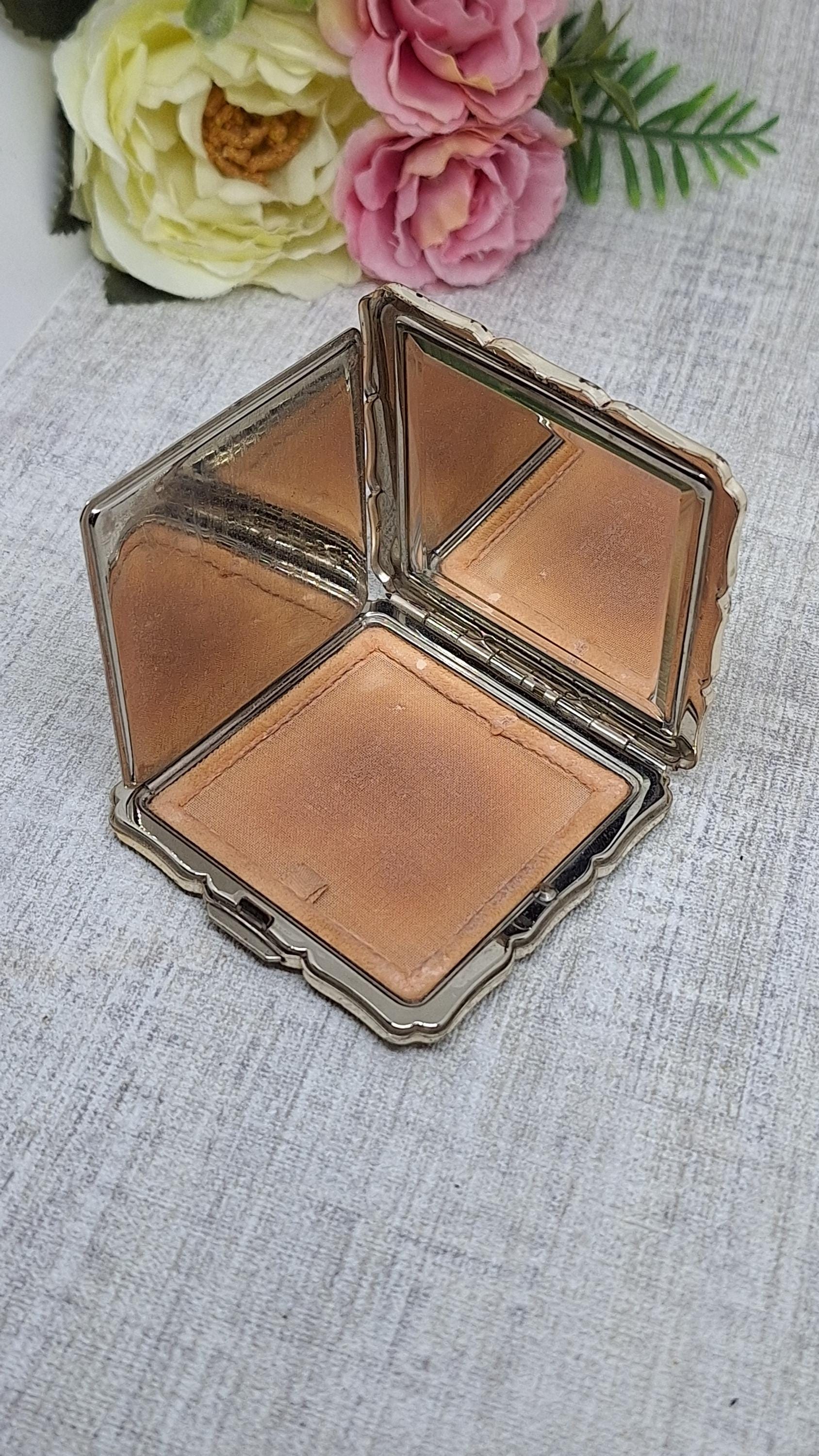 Stratton Royale Powder Compact ~ Silver Tone With Pink Carnations ...