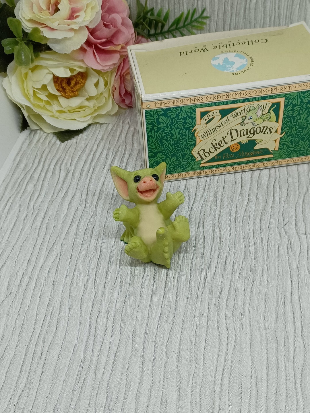 Roly Poly the Whimsical World of Pocket Dragons 2002 2003 Real Musgrave ...