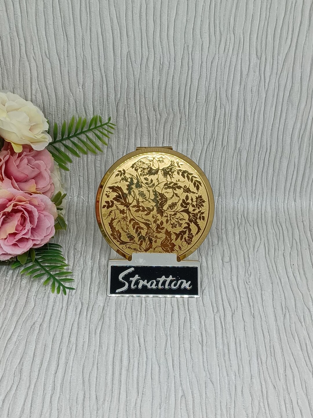 Stratton Powder Compact Gold Tone With Shiny Butterflies Flowers and ...