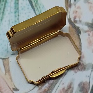 Stratton Pill Box 'indian Print' Design With Pink Enamel Decorated With ...