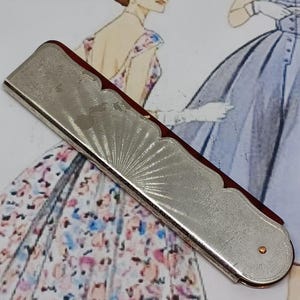 Stratton Folding Comb Silver Tone With Engine Turned Sunburst Design ...