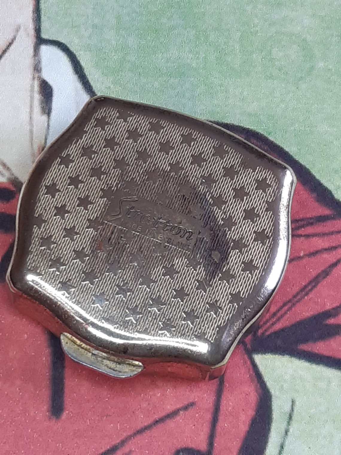 Stratton Gold Tone Engraved Pill Box Vintage Stratton Mini | Etsy