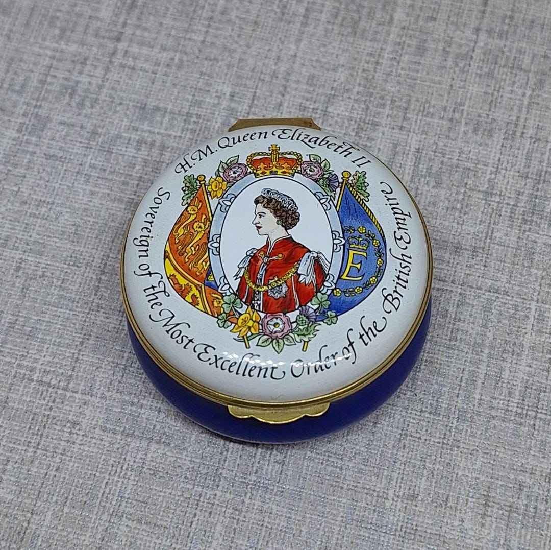 Blue & White Enamel Trinket Box ~ Queen Elizabeth II ~ Gilbey Jubilee ...