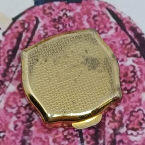 Stratton Pill Box ~ Black Enamel Lid ~ Vintage Mini Box ~ Mid Century ...