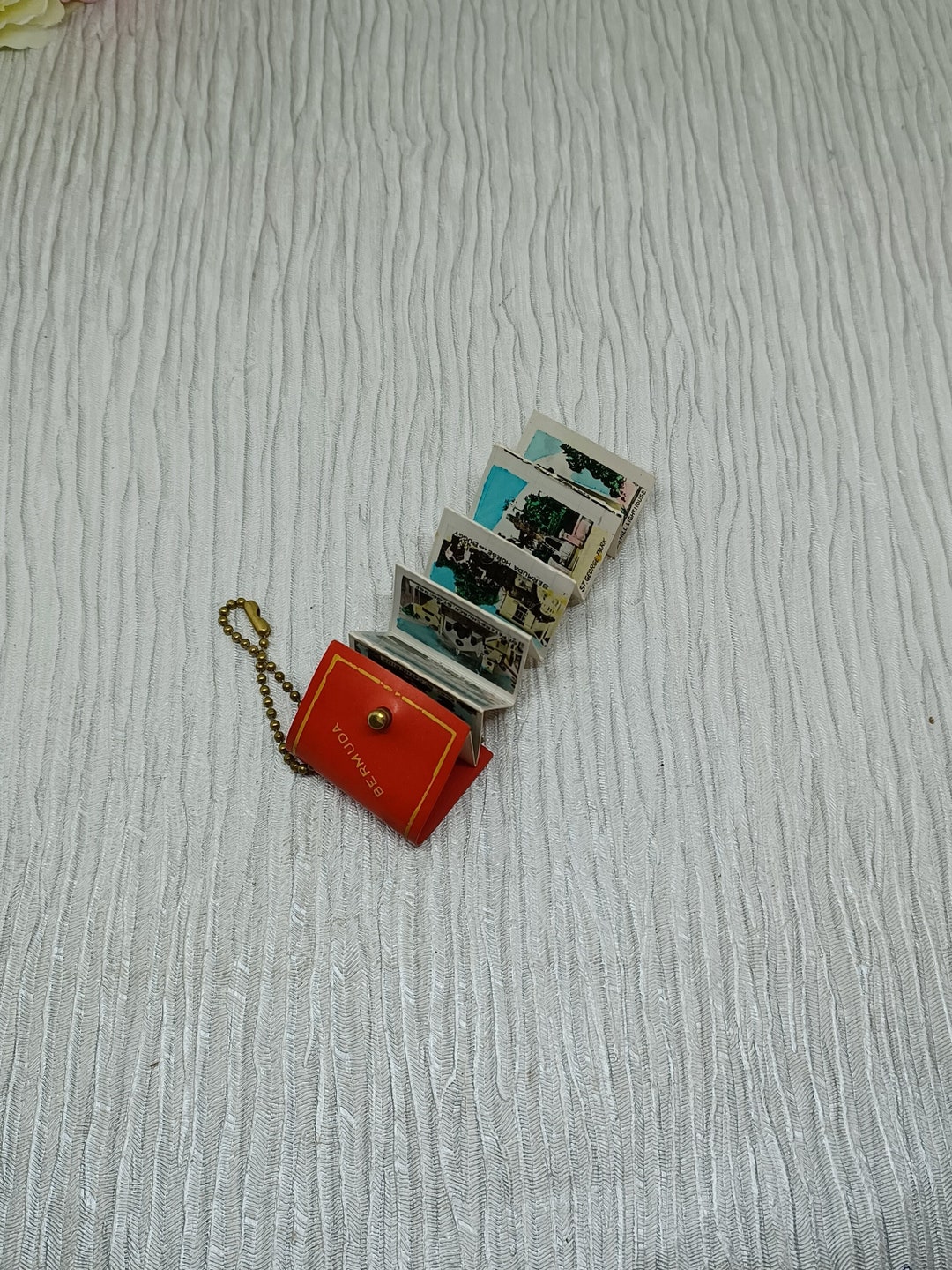 Vintage Keyring From Bermuda ~ Book of Mini Photo Postcards ~ Souvenir ...