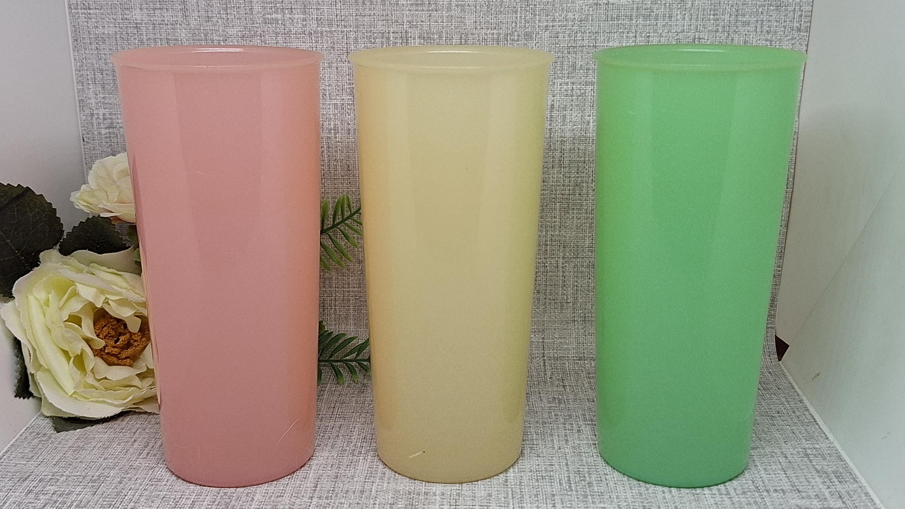 Tupperware Beakers ~ Plastic Green Pink & Yellow Drinking Cups ...