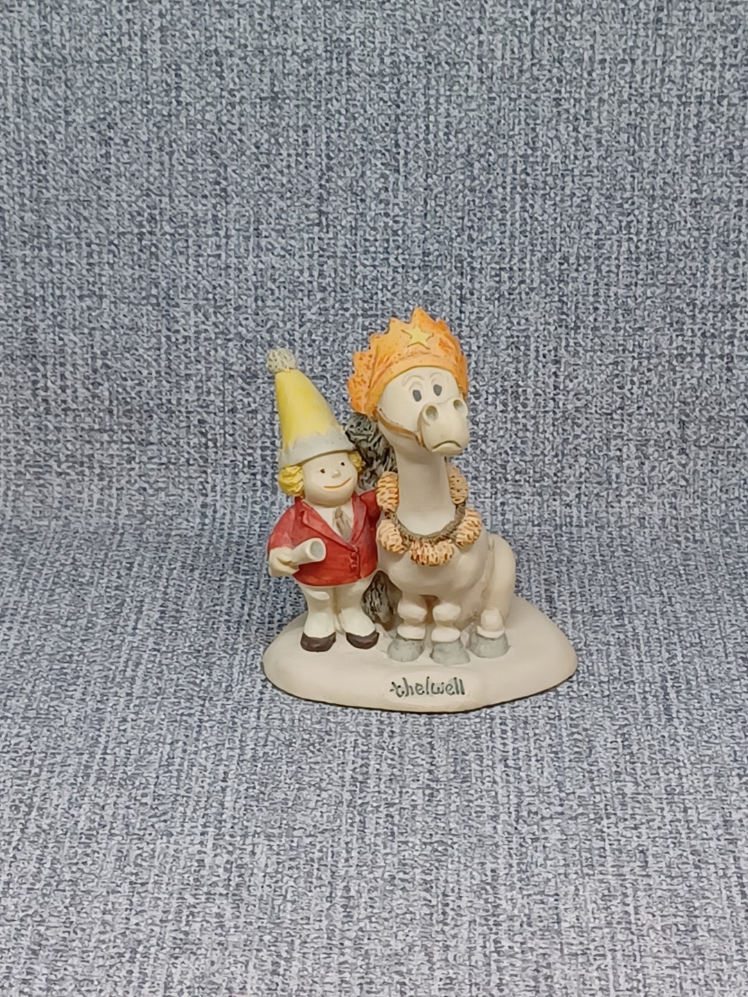 Thelwell 'christmas 86 Party Time' Figurine by the Chiltern Collection ...
