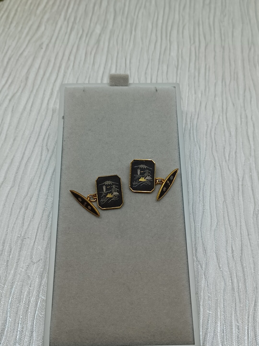 Vintage Damascene Cufflinks in Gold Tone With Mount Fuji in 24ct Gold ...