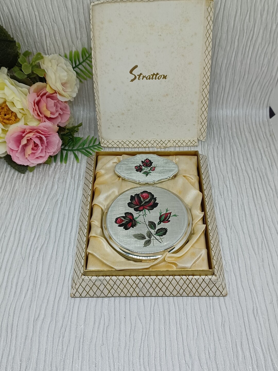 Stratton Powder Compact and Lipview Set in Silver Tone With Red Roses ...