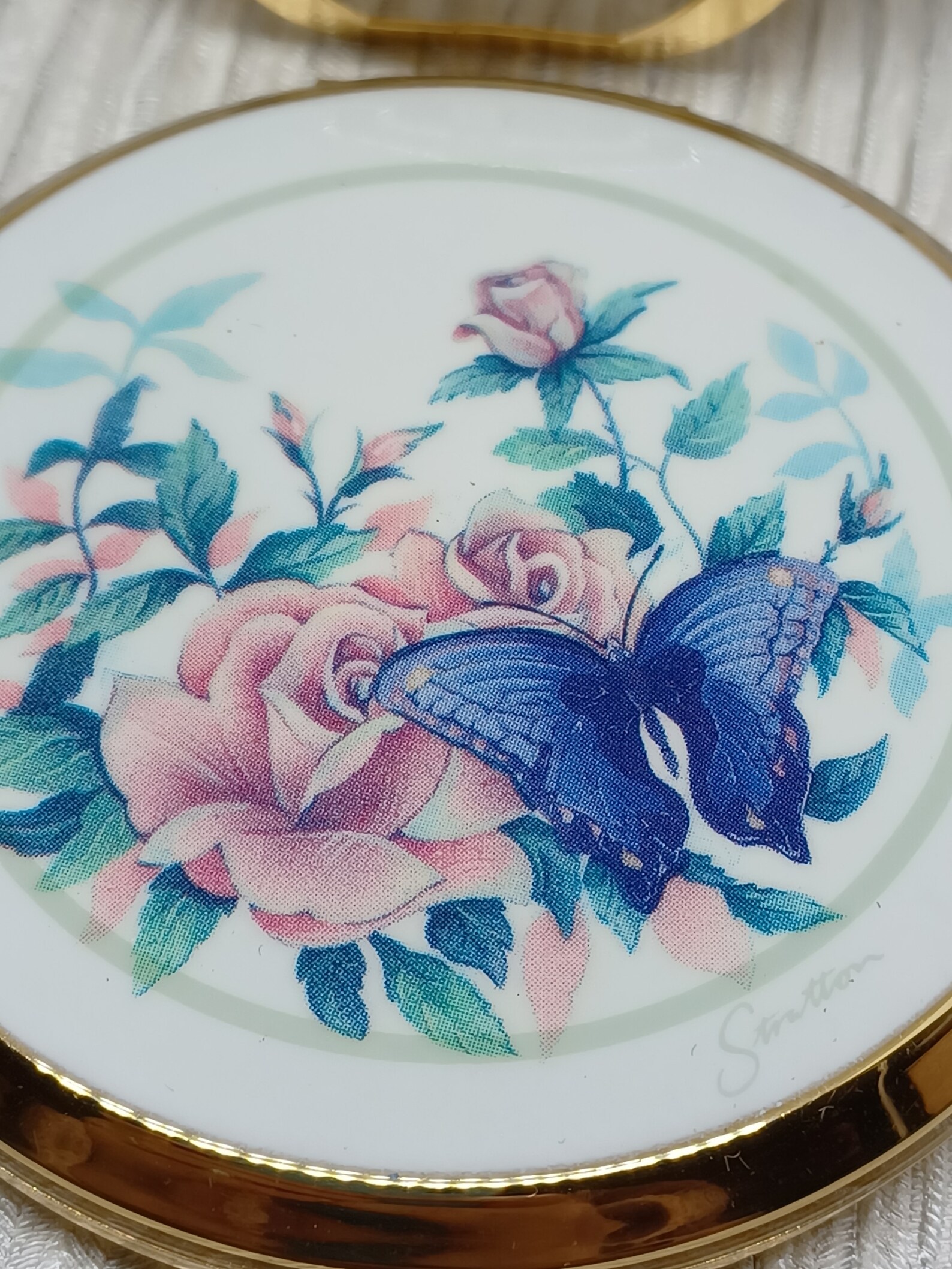 Stratton Mini Convertible Powder Compact and Lipview Mirror Boxed Set ...