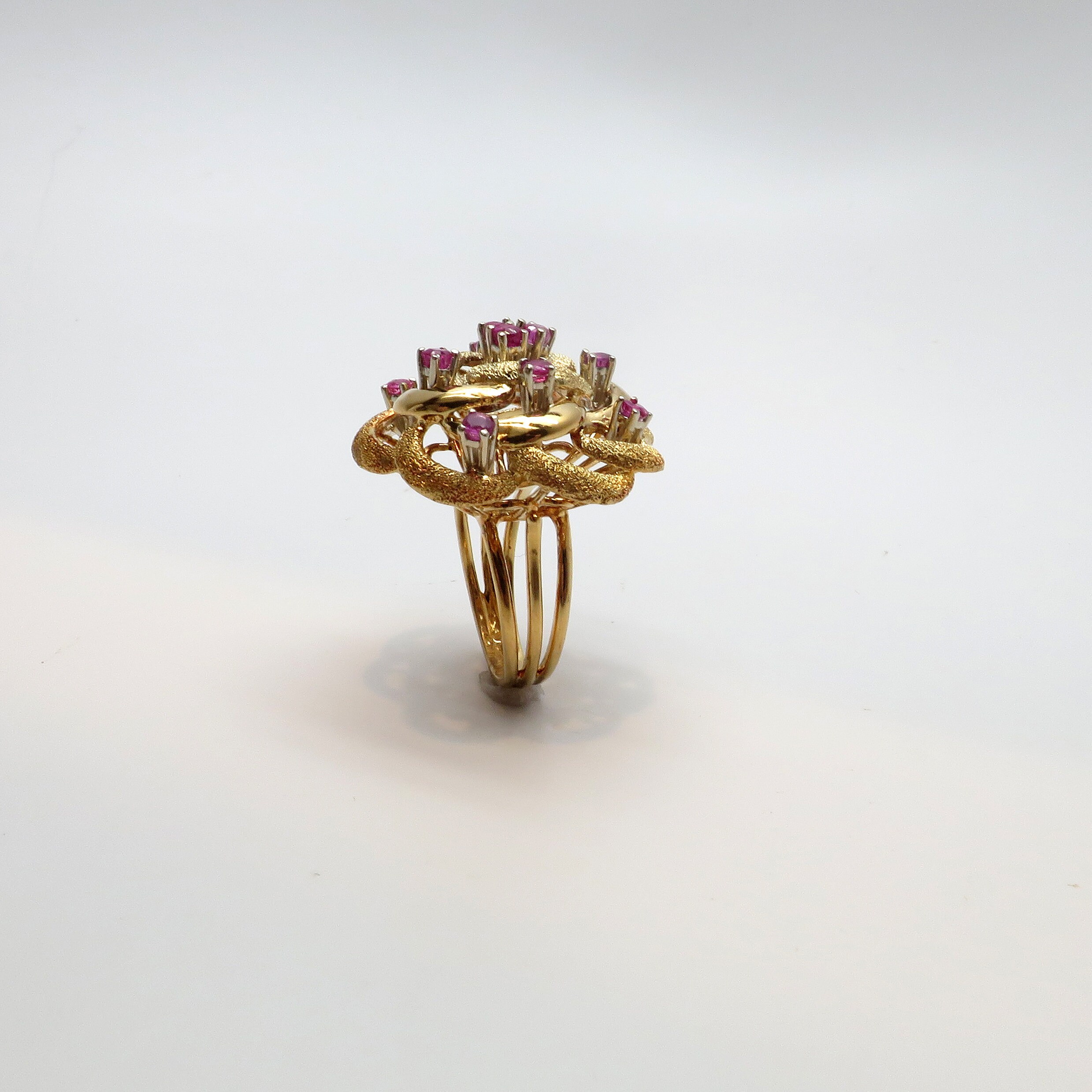 Large Vintage New 18K Yellow Gold Ruby Dome Statement Ring/ | Etsy