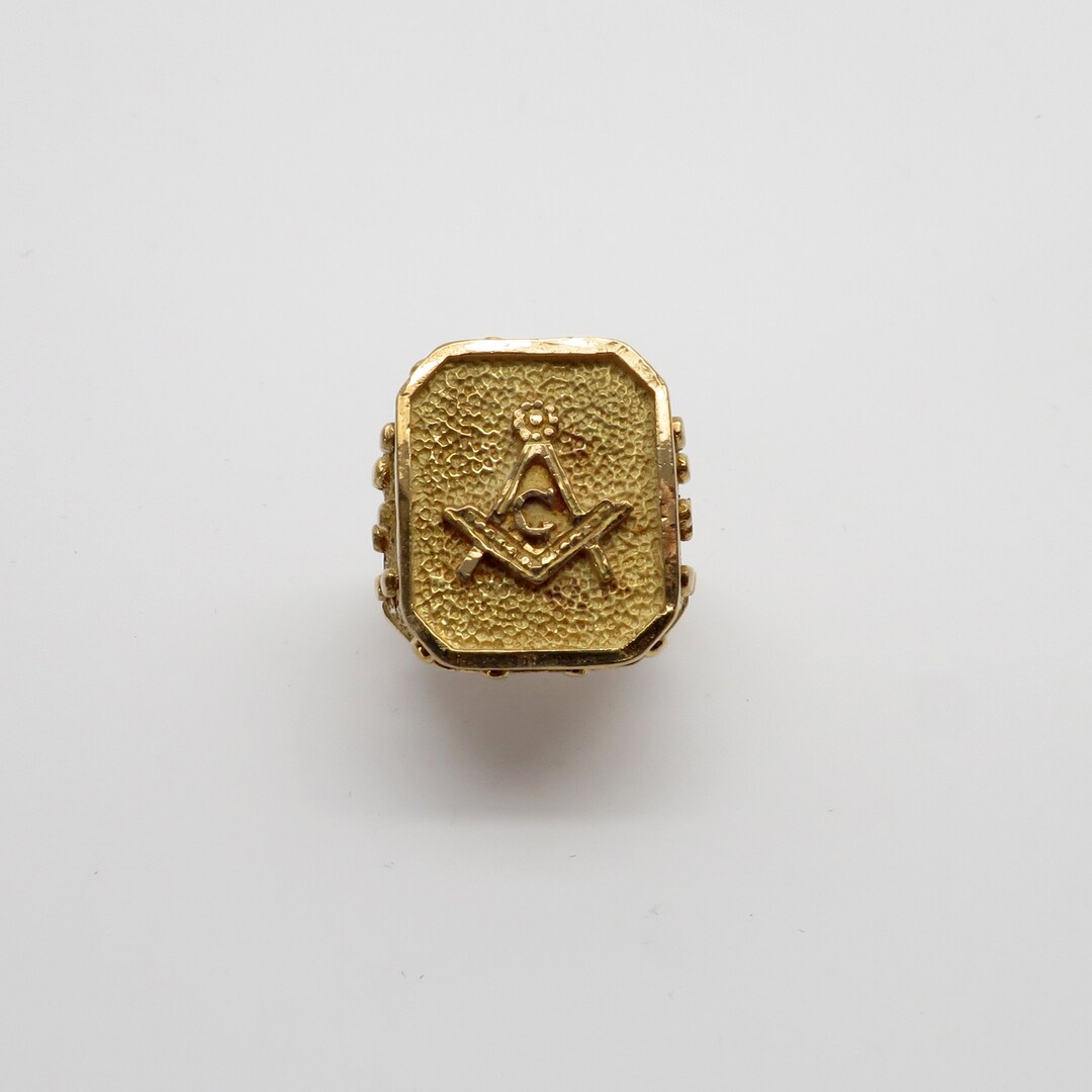 Vintage New Handsome Solid 18K Yellow Gold Masonic Emblem Ring - Etsy