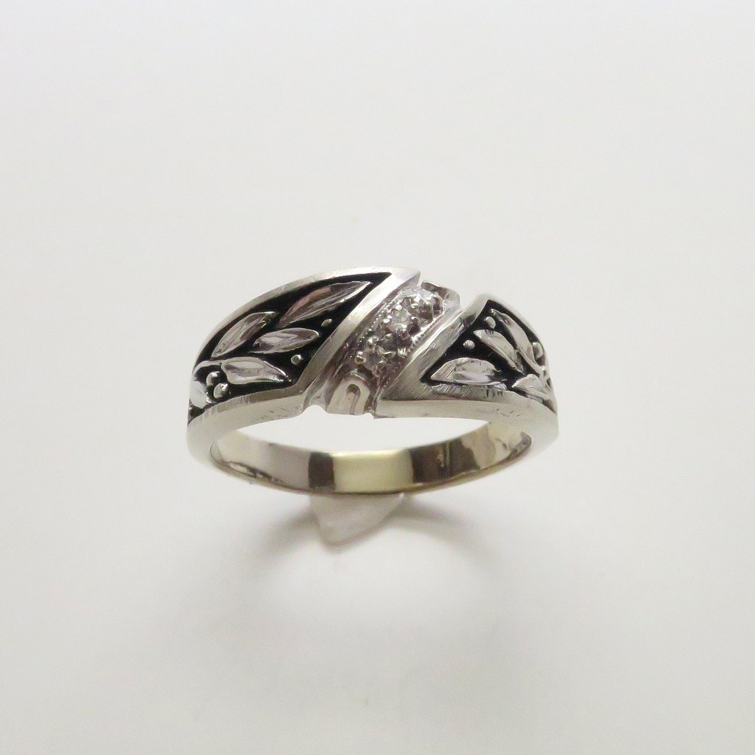 Stunning Vintage New 14K White Gold 8.7mm Wide Tapered Diamond Ring ...