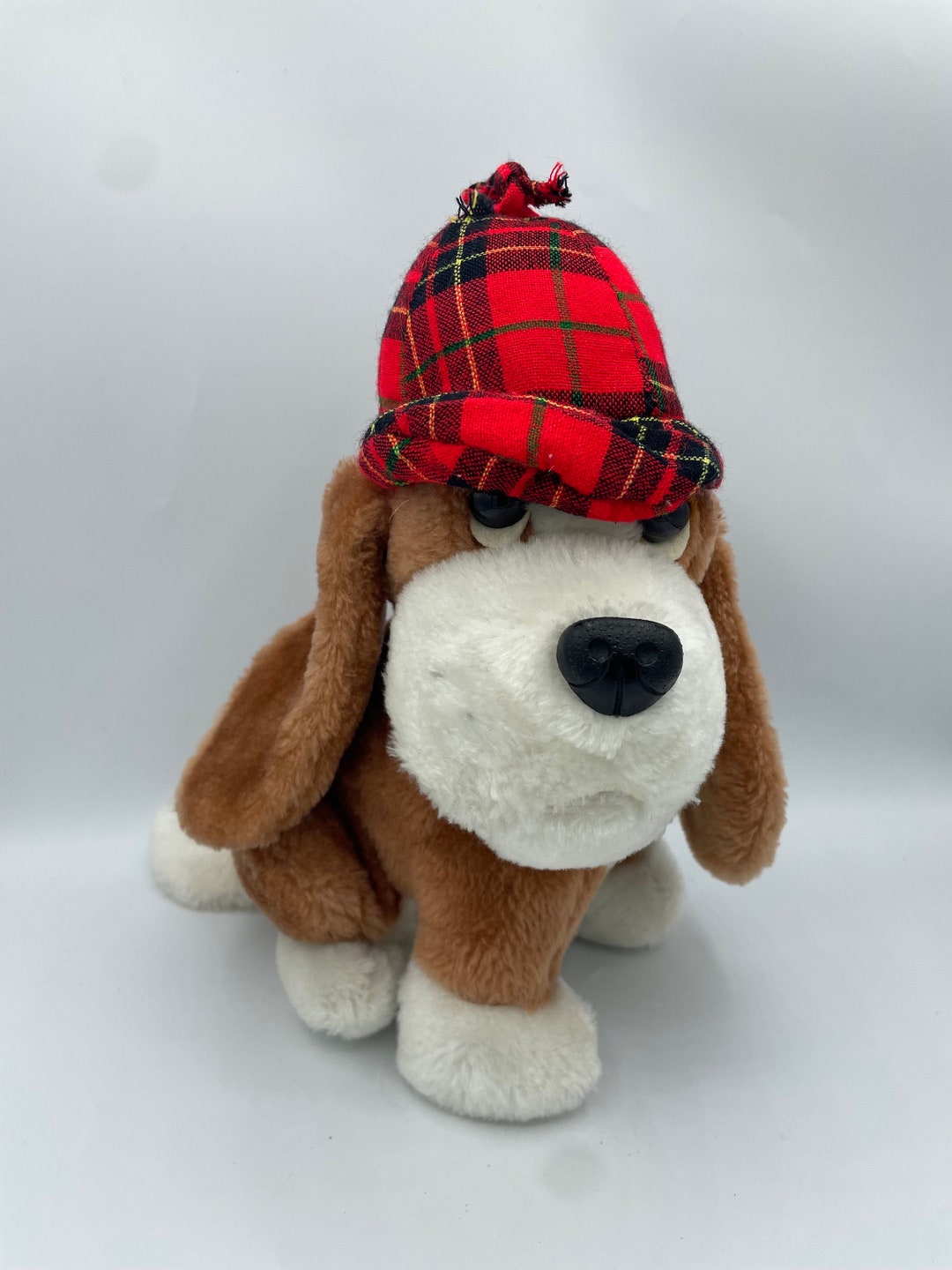 Dakin Puppy Dog Basset Hound Plaid Hat Detective Stuffed Plush Vintage ...