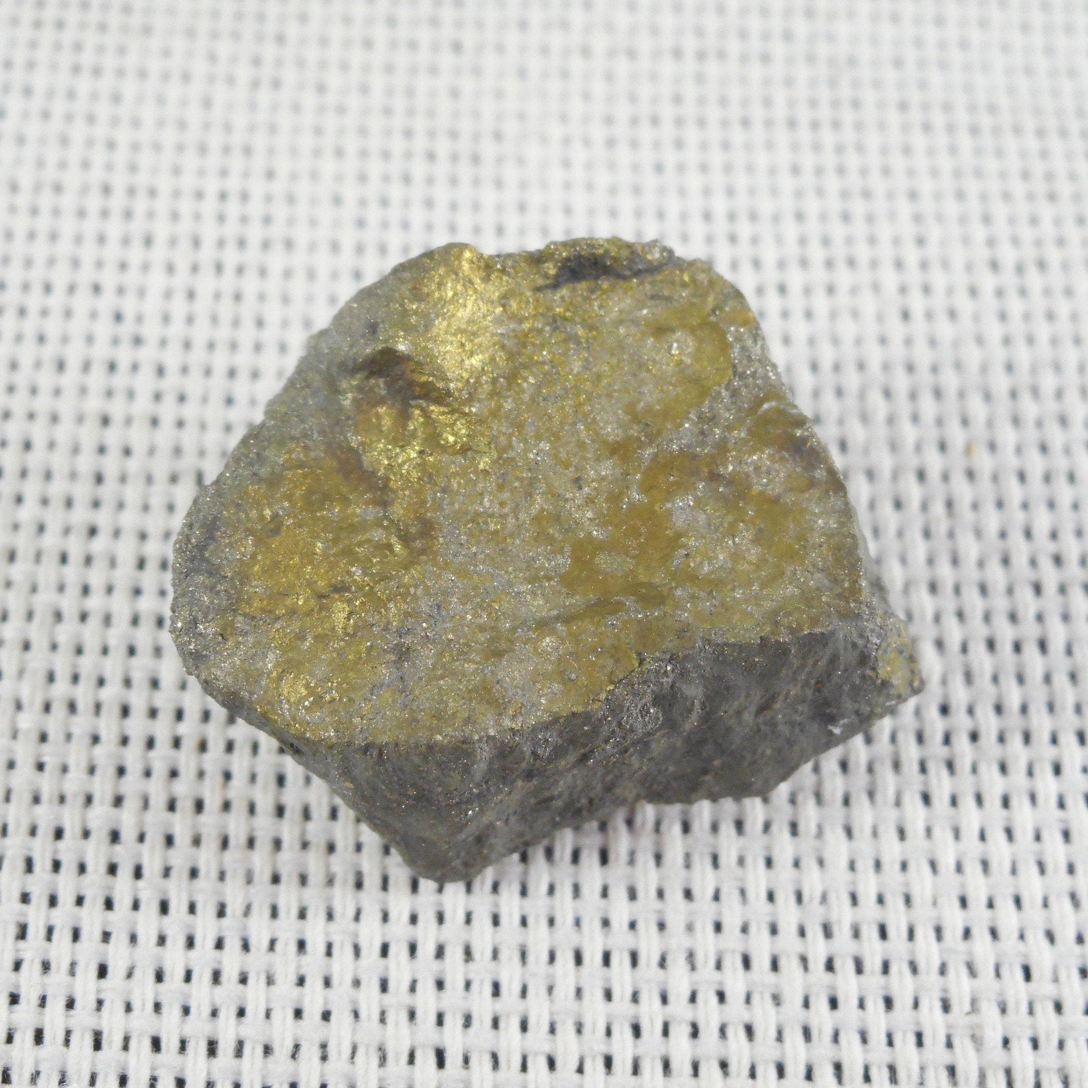 Chalcopyrite Mineral Specimen 0.94 . Gold Chalcopyrite | Etsy