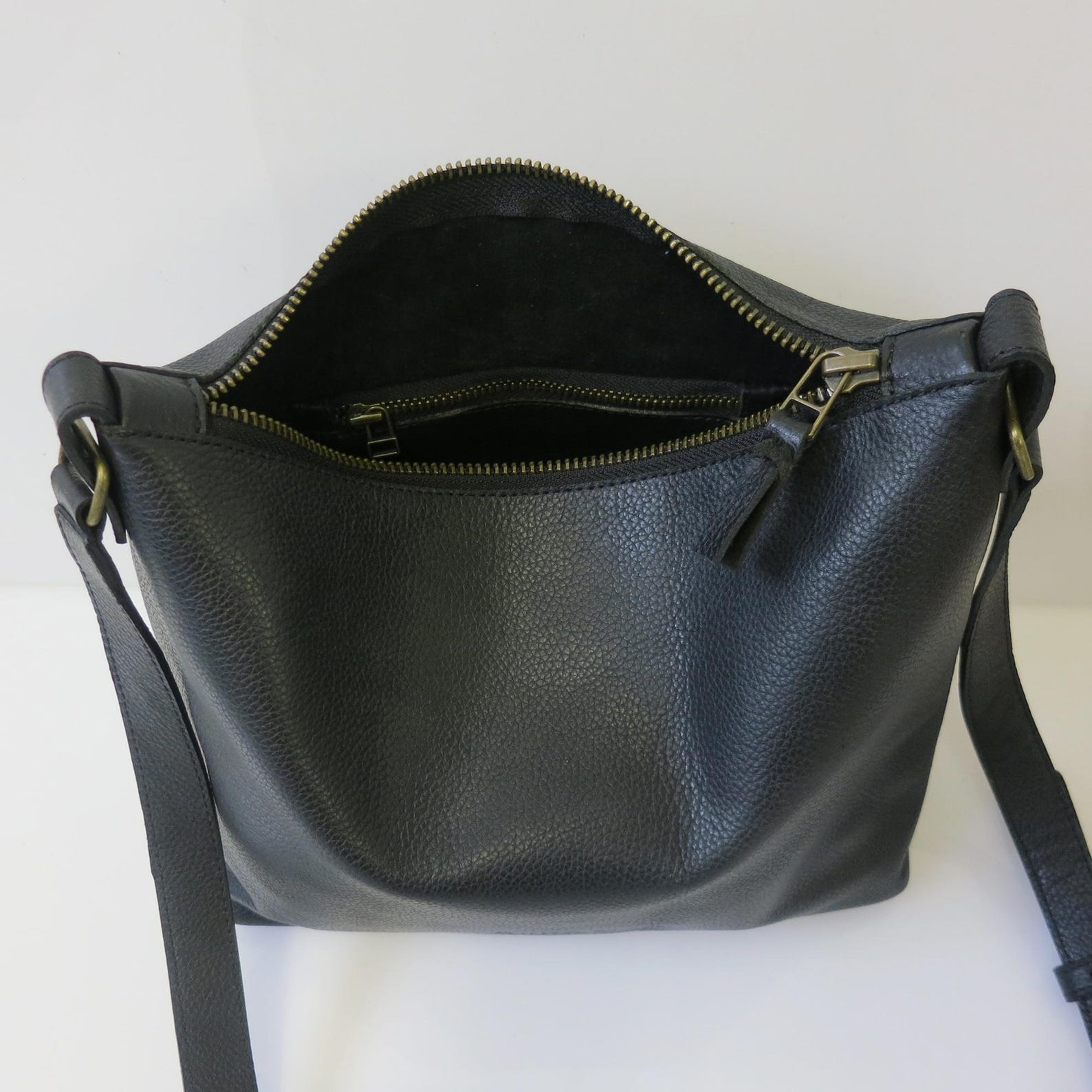Fair Trade Classic Leather Shoulder Cross Body Handbag - Etsy
