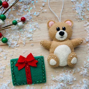 Cute Bear Felt Christmas Ornament Pattern PDF, Felt Ornament Sewing ...