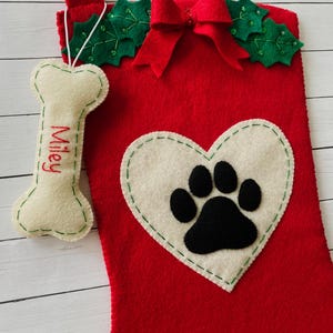 Pet Christmas Stocking Pattern PDF, Dog Cat Paw Print Stocking Digital ...