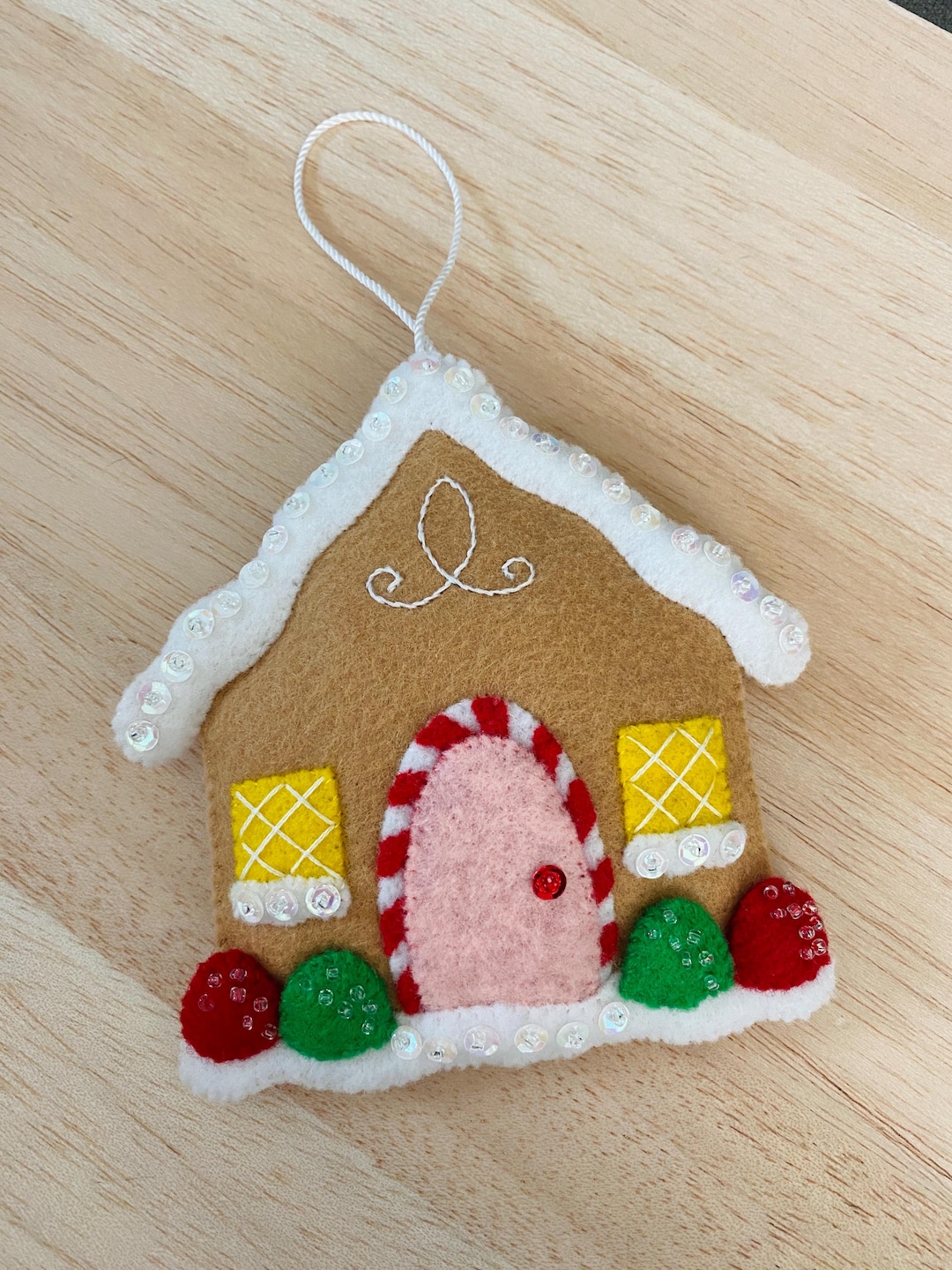 Gingerbread House Felt Christmas Ornament Pattern, Gingerbread Tree ...