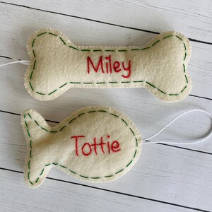 Pet Christmas Stocking Pattern PDF, Dog Cat Paw Print Stocking Digital ...