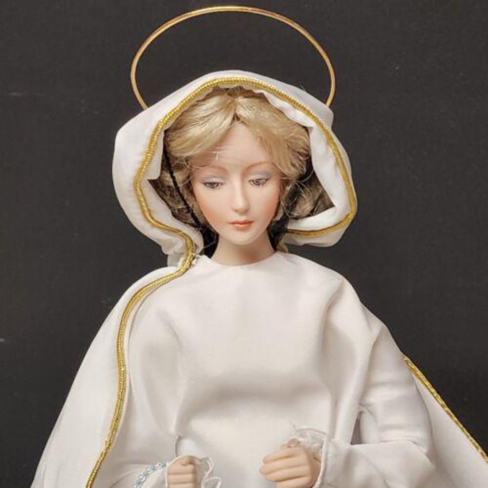 Our Lady of Lourdes Porcelain Doll by Franklin Heirloom Dolls Catholic ...
