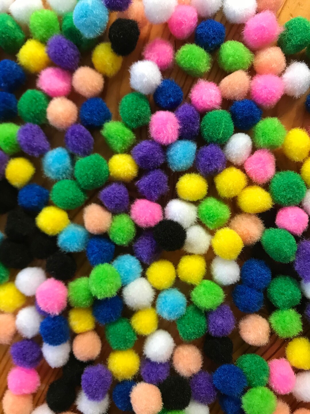 Pom Poms multicolore Pack de 100pcs - Etsy France