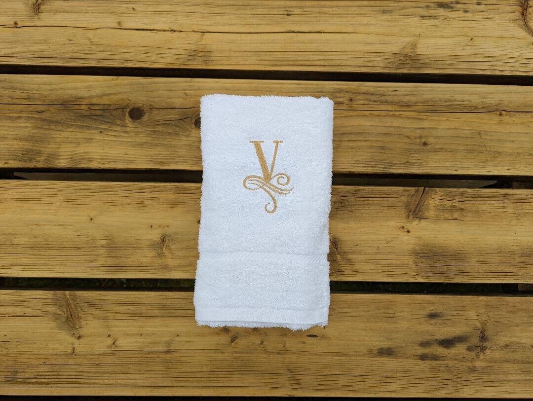 Personalized Towel, Bath Towel, Set of Monogrammed Towels, Monogrammed ...