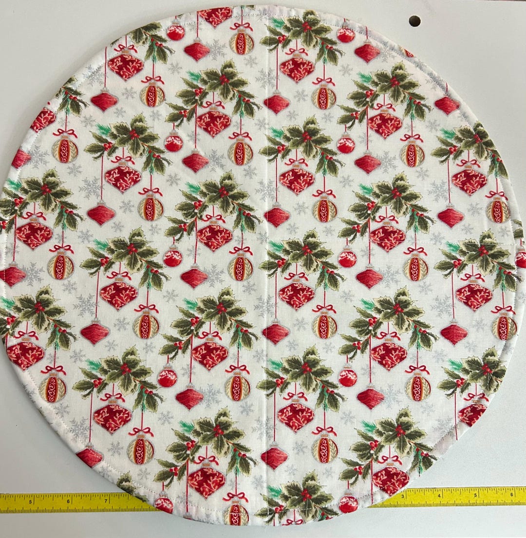 Round Centerpiece Mats. 2 of Each Print - Etsy