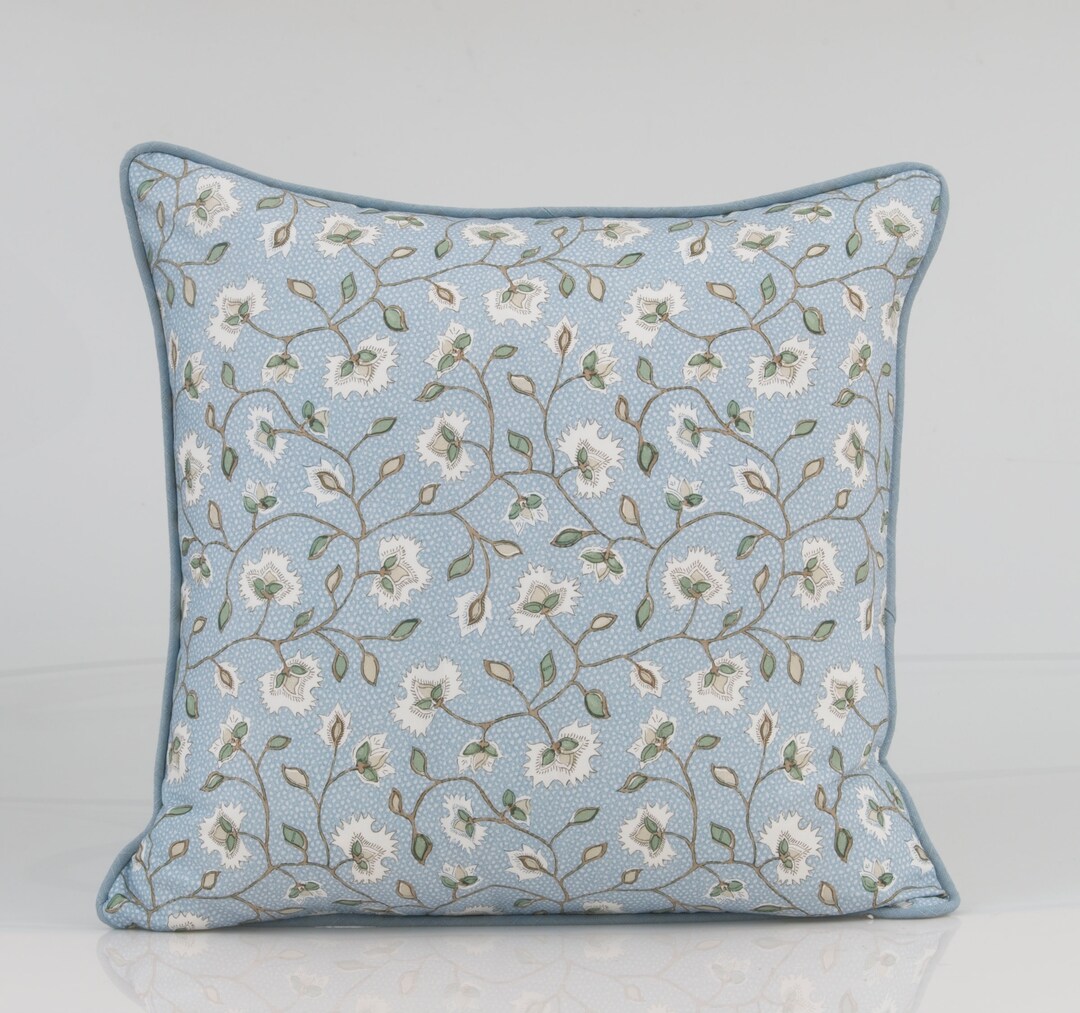 Thibaut Chelsea Pillow Cover, Floral Pillow Cover, French Blue and ...