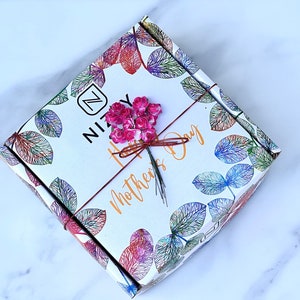Mothers Day Spa Gift Box, Mom Care Package, Self Care for MOM, Spa Kit ...