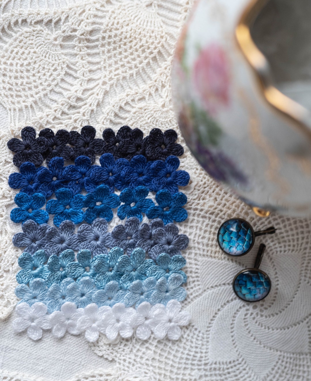 Tiny Crochet Flower Small Flowers Clothes Mini Decor Dollhouse ...