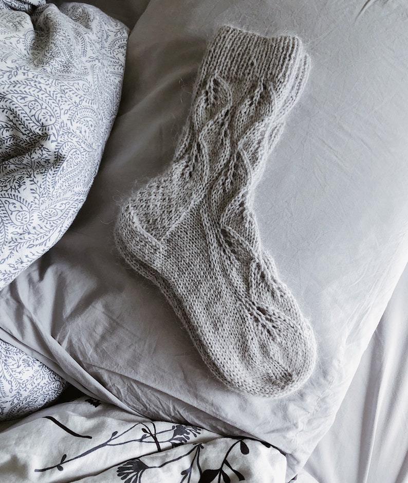 Lace Socks Pattern PDF Knitting Pattern Knitted Socks Pattern - Etsy