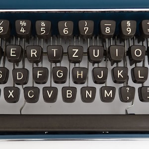 Typewriter Olympia SM2, Petrol Blue Typewriter Vintage, Working ...