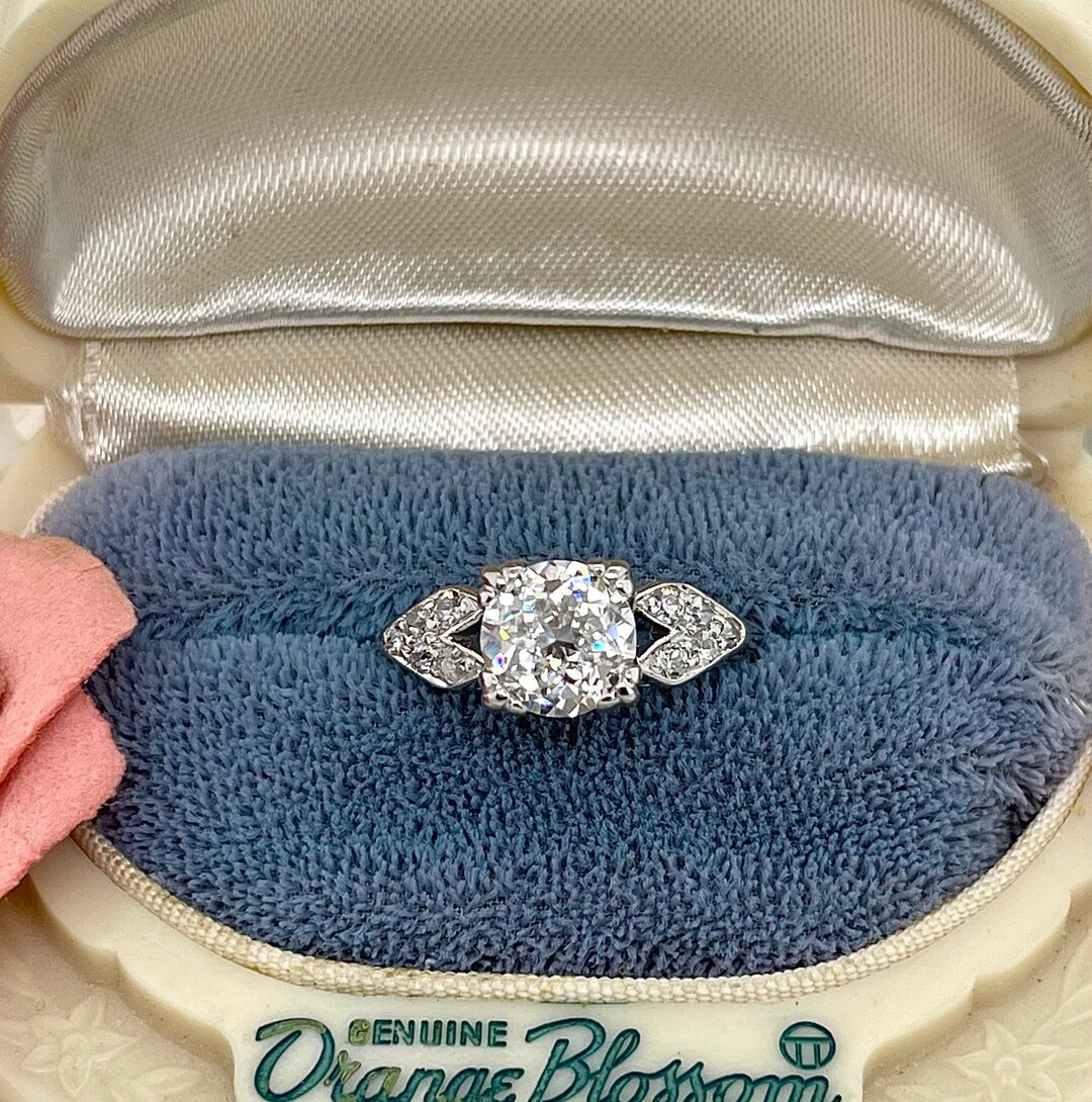 7mm Jubilee Cut Moissanite in Antique Platinum Setting - Etsy