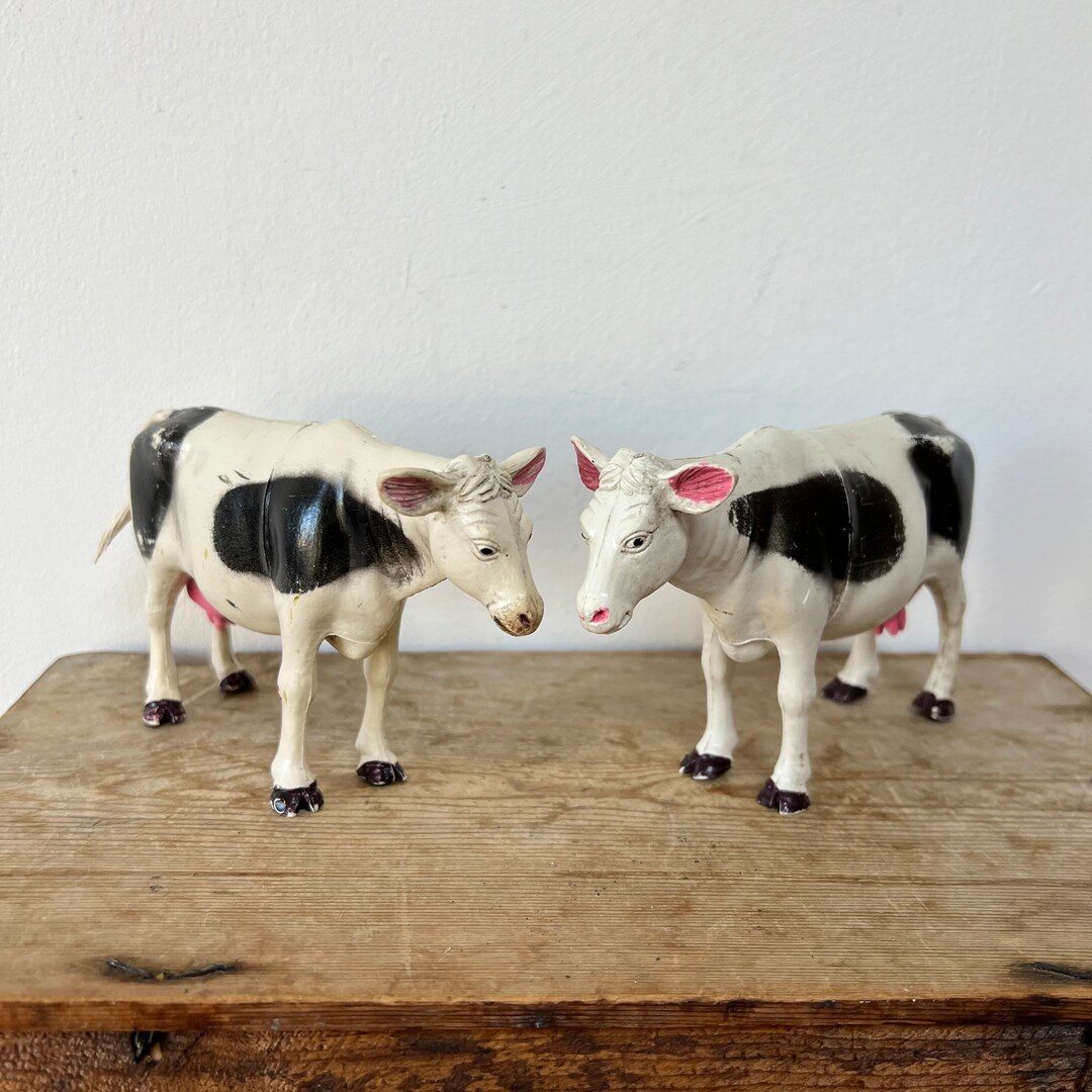 Pair 2 Vintage Plastic Cow Toys, Figures, Black and White Friesian ...